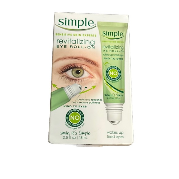 Simple | Skincare | Simple Sensitive Skin Experts Revitalizing Eye Roll ...